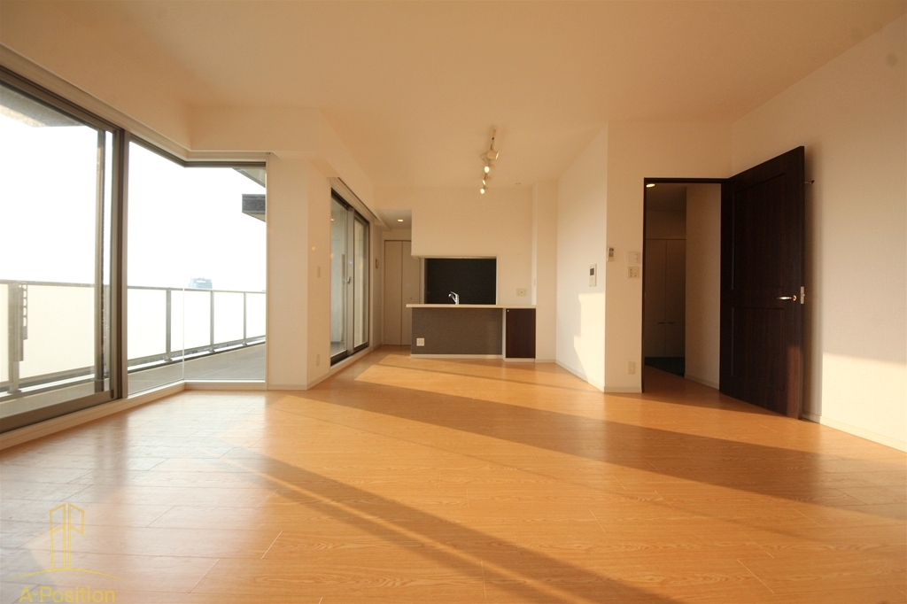 福島区にLDK21帖超えの2LDK。目の前は公園で眺望も最高。超希少物件。【レジュールアッシュ福島】 - レジュールアッシュ福島